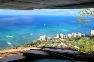Hiking the Diamond Head Crater Trail in Honolulu, Hawaii | Is it worth it?